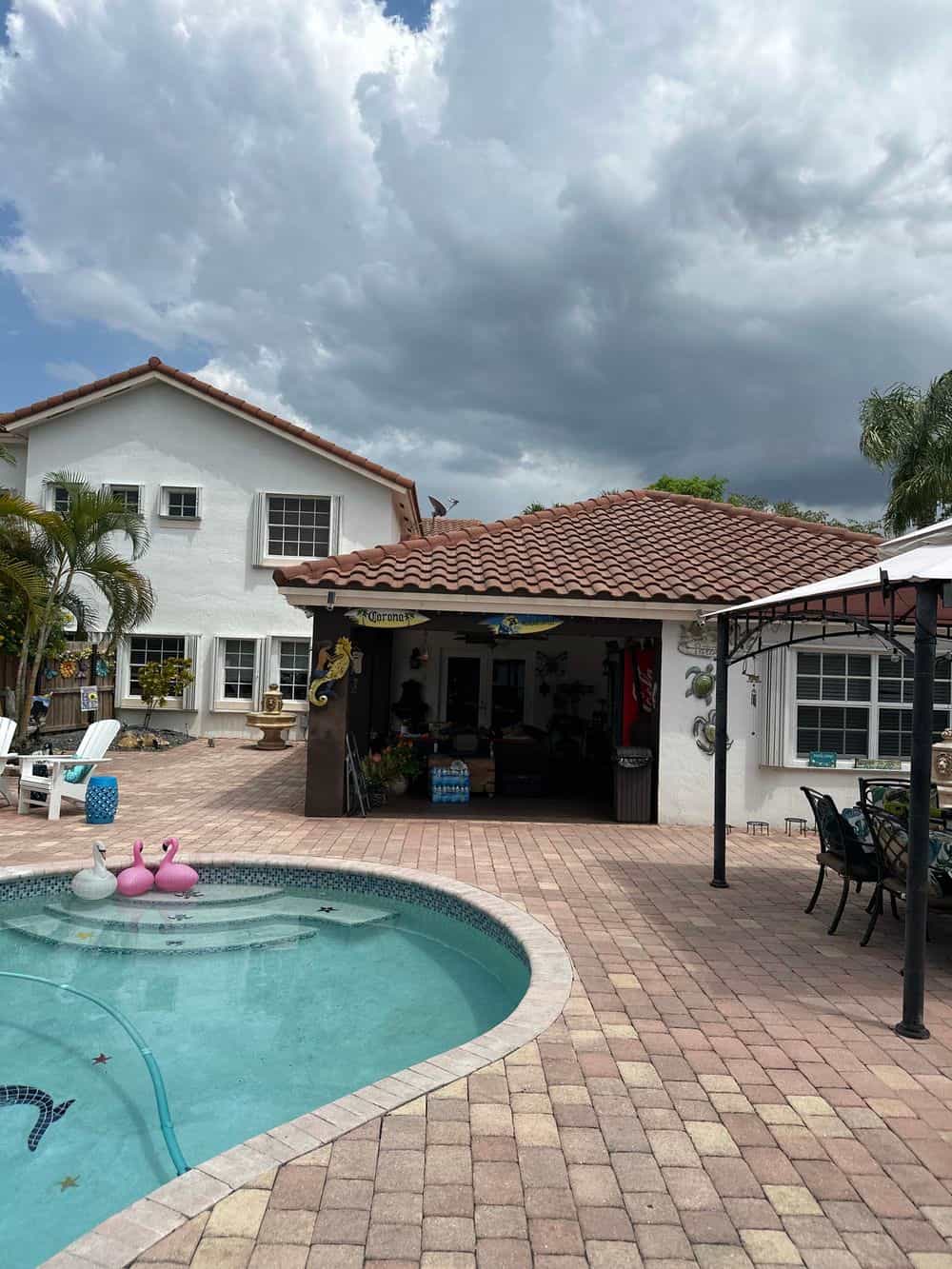 Pressure Washing Experts - Miami Cleaning Services | Pressure Kleen Co